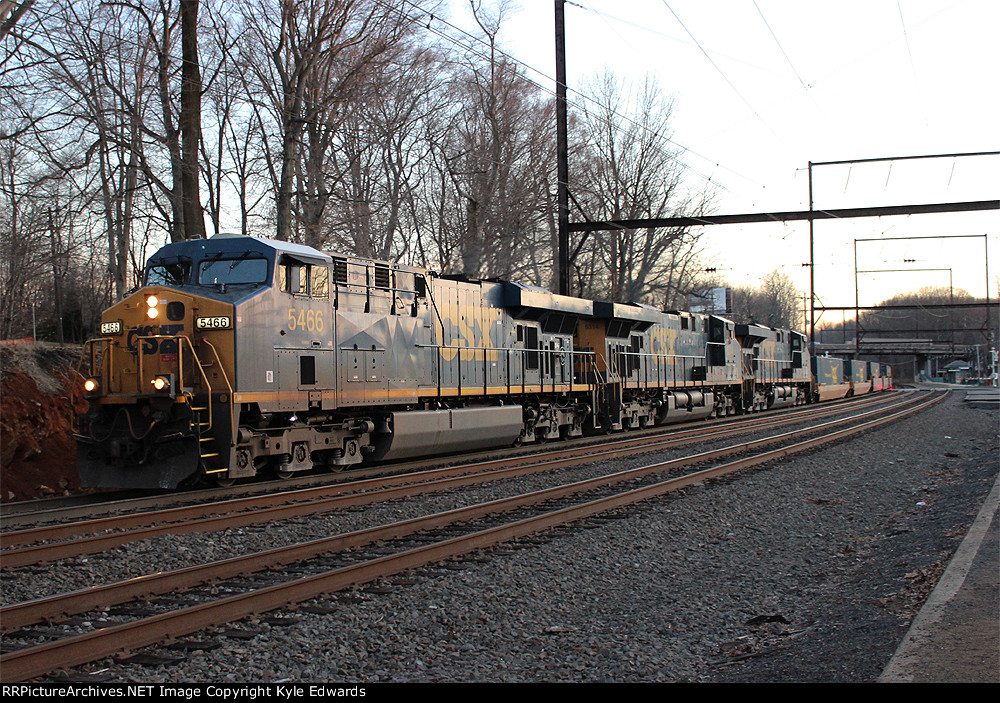 CSX ES40DC #5466 on Q034-08